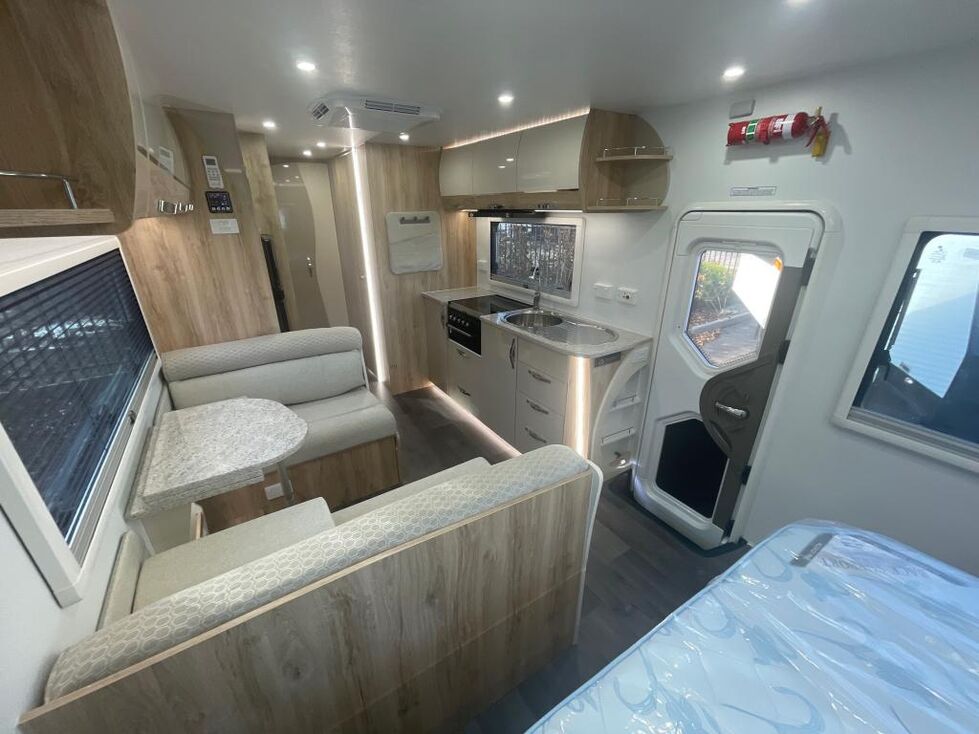 GOLF TOURER 650 | Avan RV