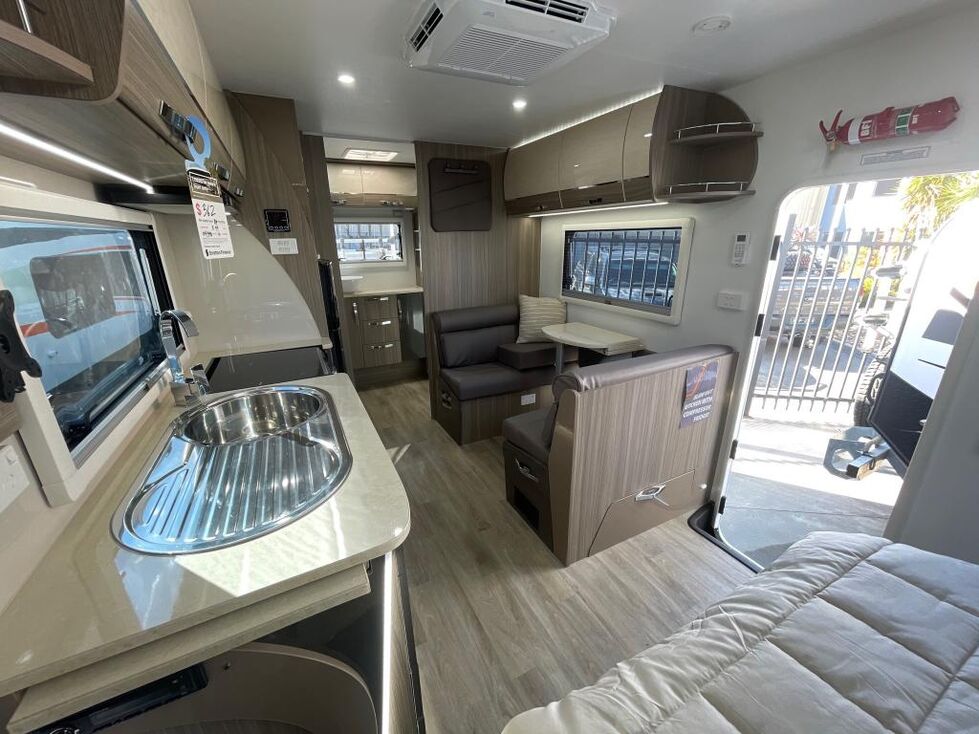 GRAND TOURER 556 (OFF GRID) | Avan RV