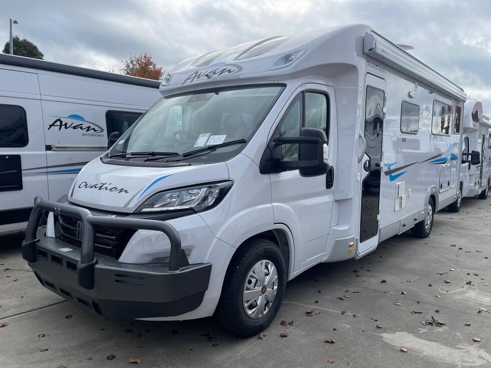 OVATION M10 B-CLASS | Avan RV