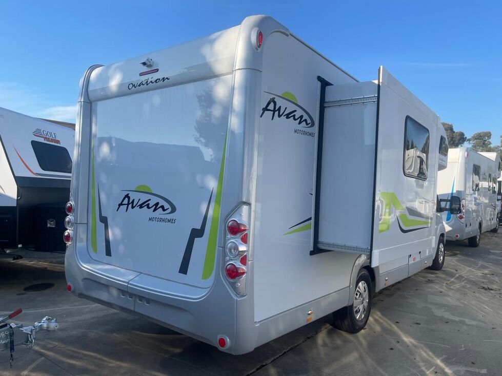 OVATION M7 C-CLASS | Avan RV