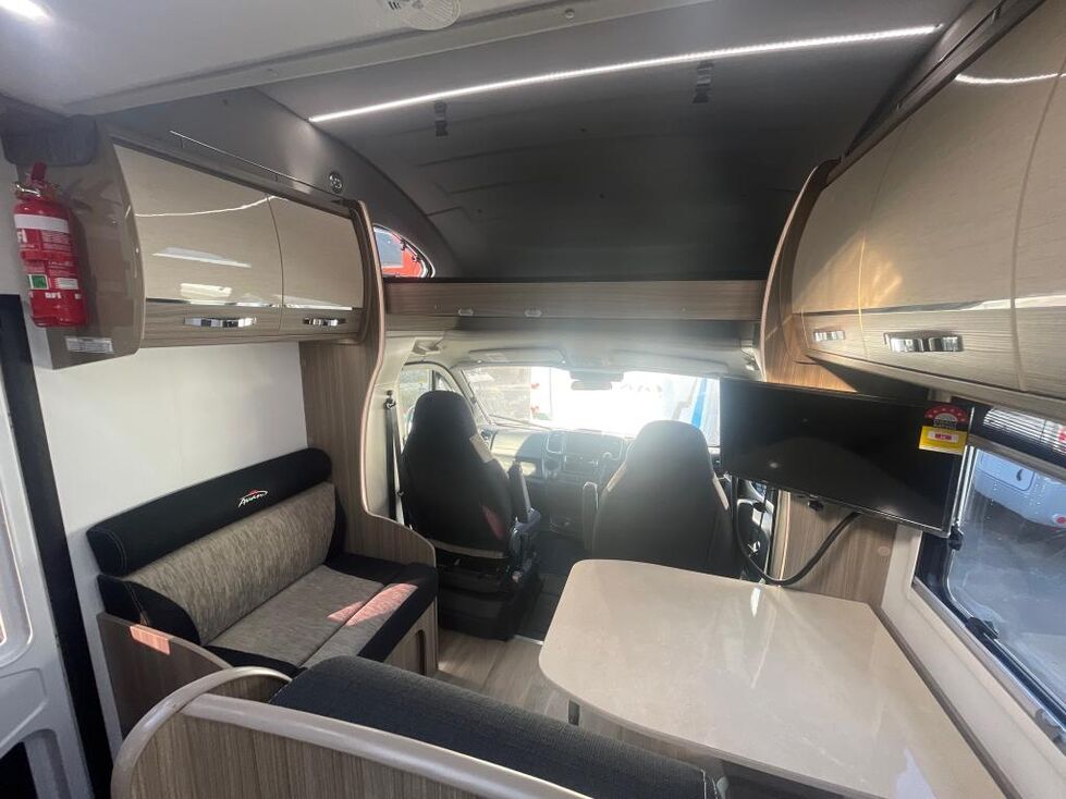 OVATION M7 C-CLASS | Avan RV